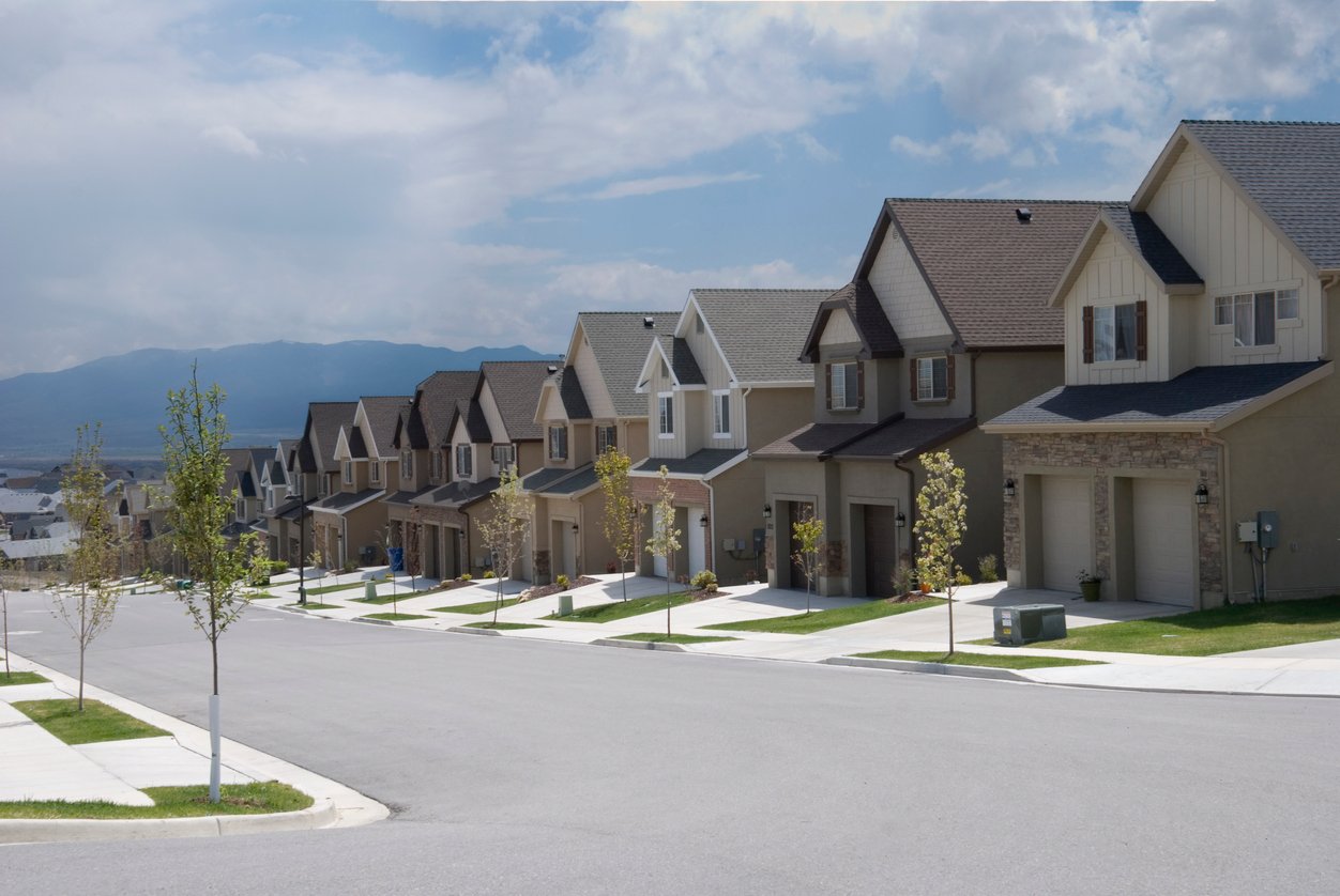 Tract Building vs. Building on Your Lot: Which Home Construction Path ...